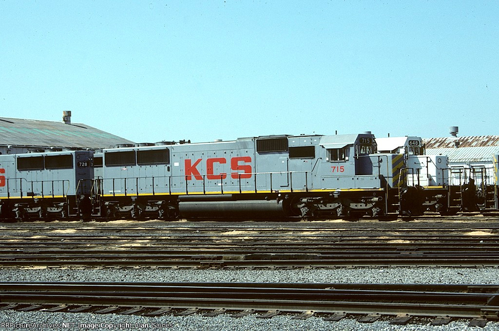 KCS SD60 715